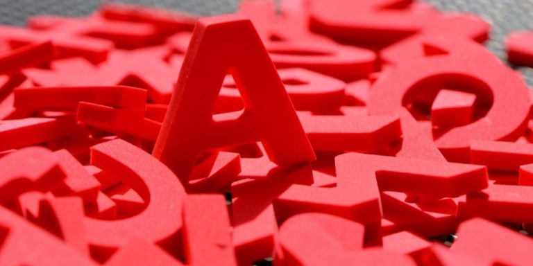 how-people-find-words-in-word-chums-the-five-types-word-grabber-make-words-from-letters